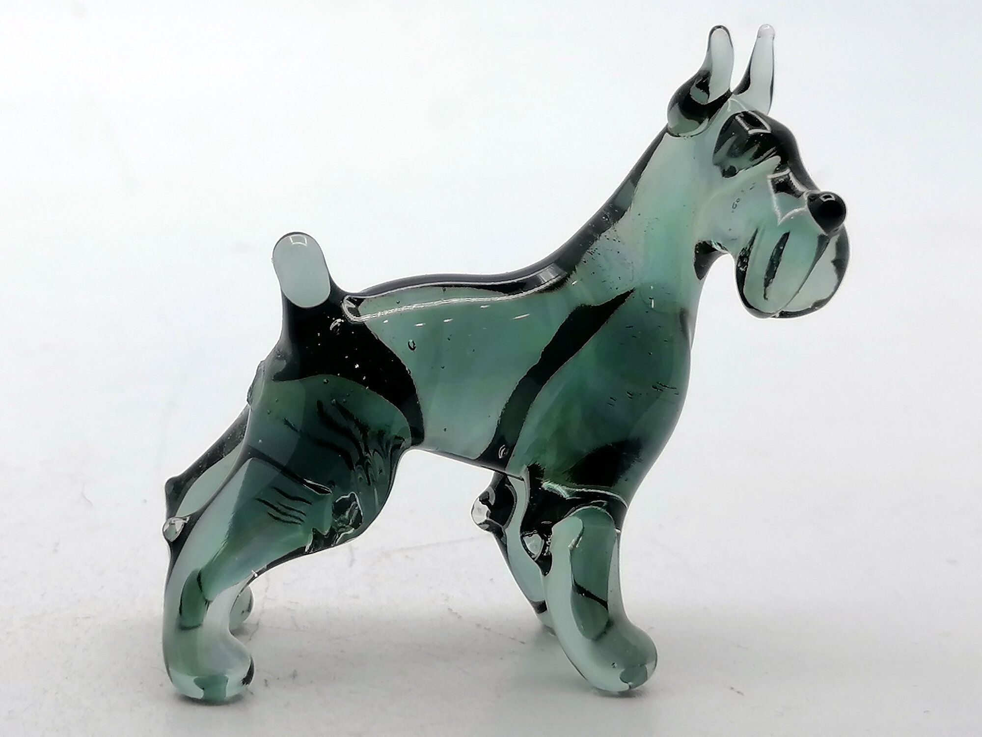 Фигурка из стекла "Собака"