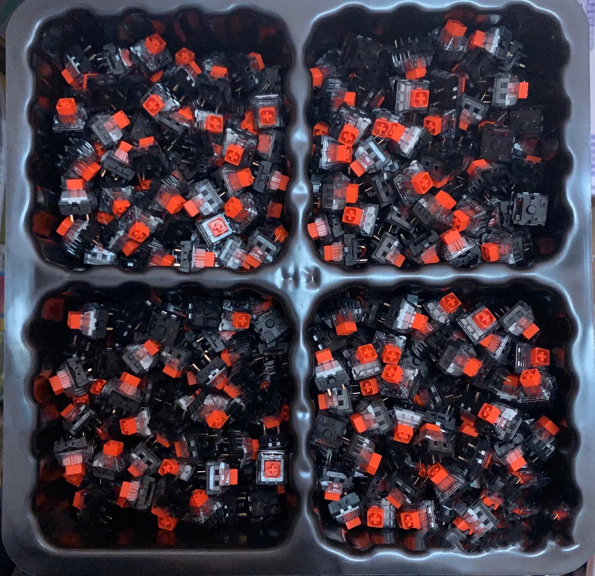 Kailh Box White V2, Box Brown V2, Box Red V2 механические переключатели 90pcs, Box V2 Red-Linear