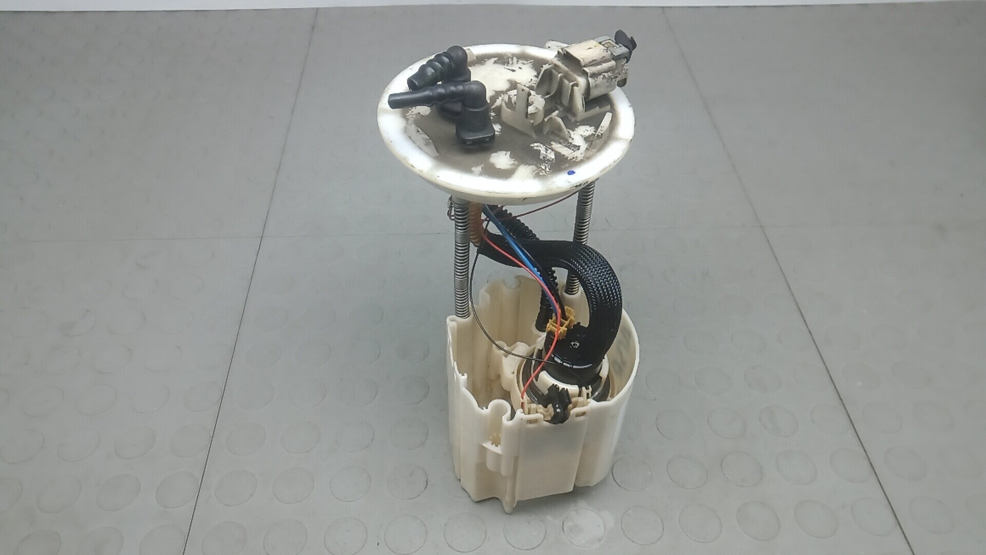 Насос топливный электрический CHEVROLET CRUZE J300, Номер 13578739