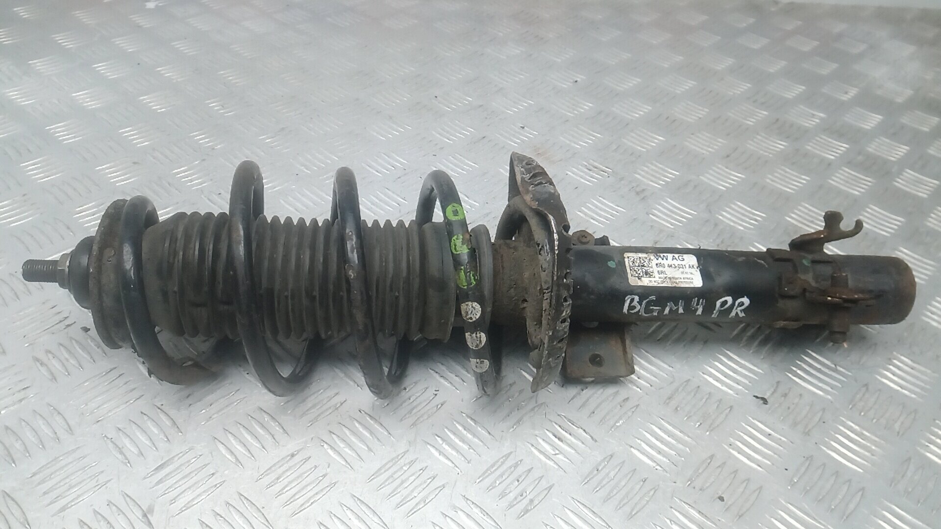 Стойка передняя правая VOLKSWAGEN POLO 5 (6R), Номер 6R0413031AK, 6R0411105B, 1J0412331C