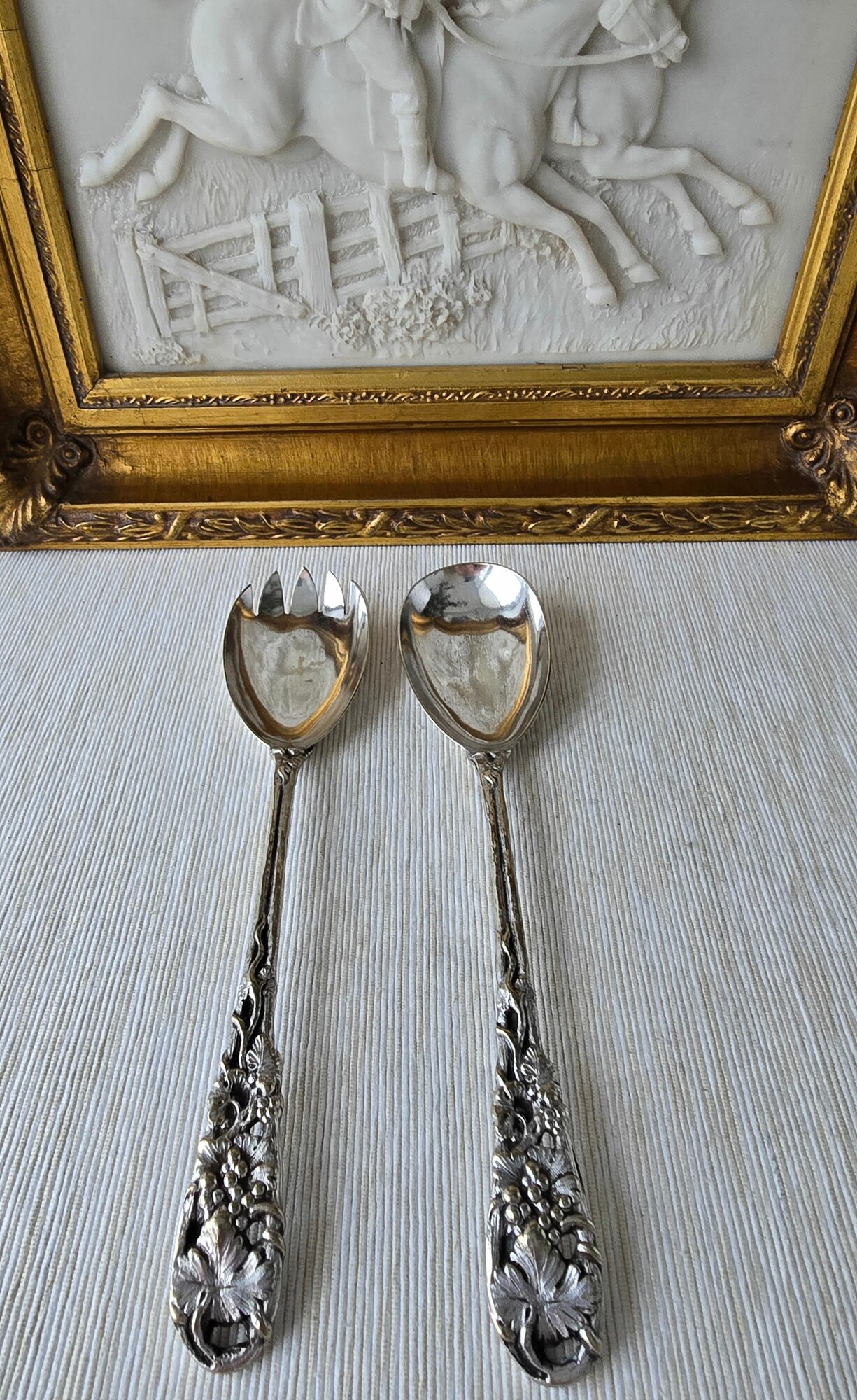 Старинные ложки для салата