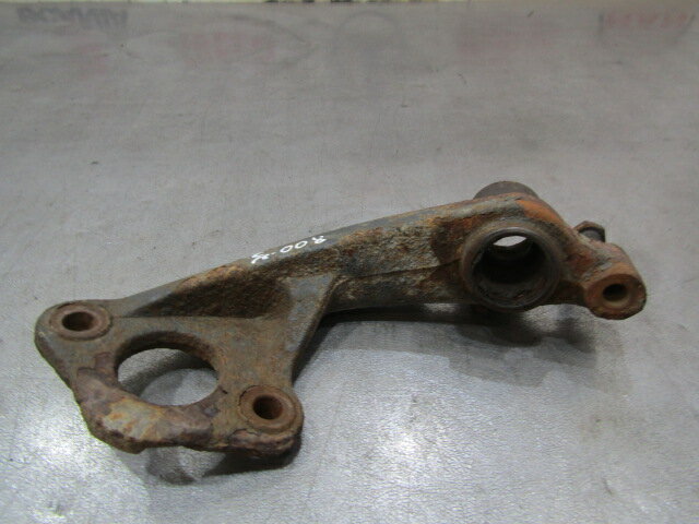 Кронштейн энергоаккумулятора передний левый Scania P, G, R