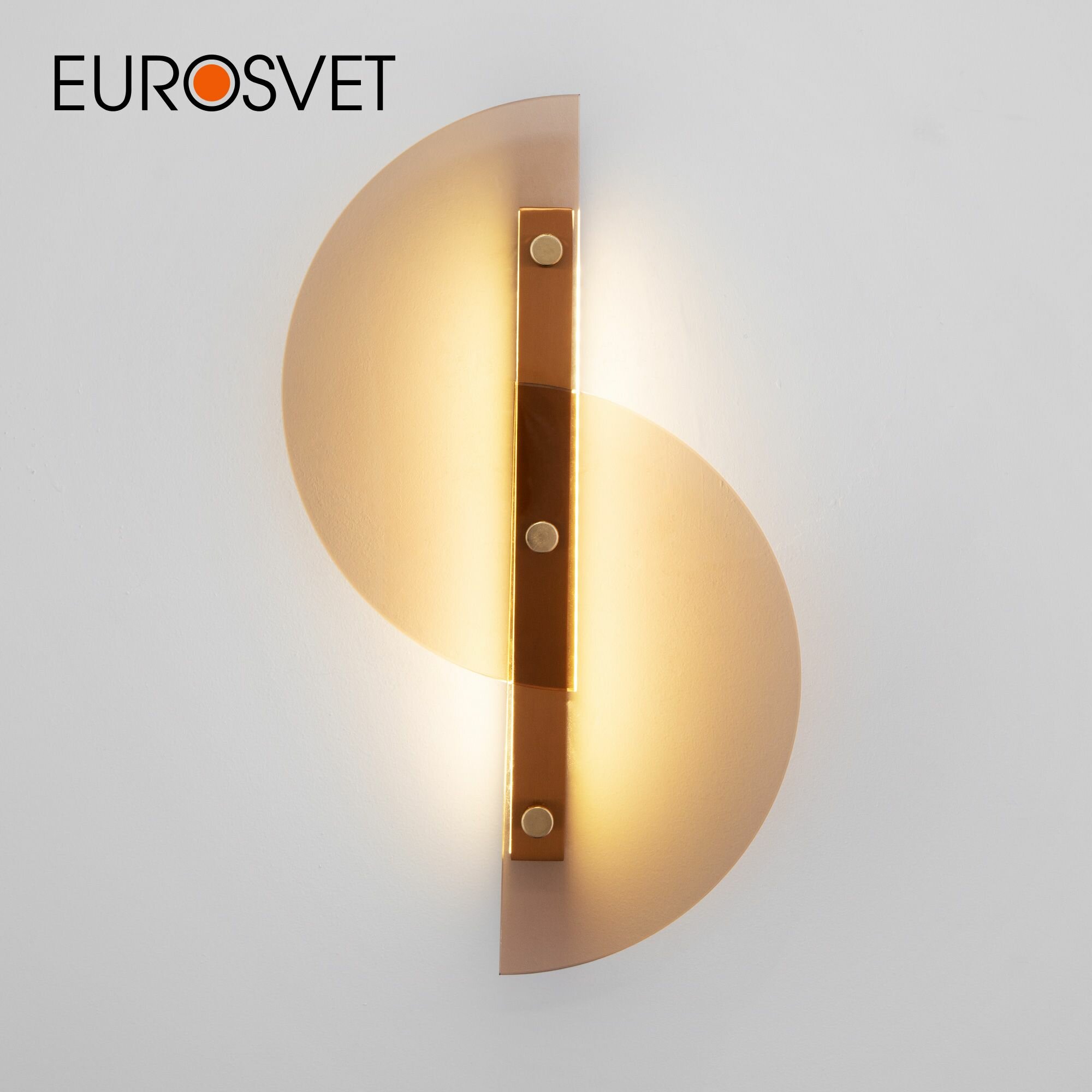 Бра / Настенный светодиодный светильник Eurosvet Colour 40160 LED, 5 Вт, 4200K, цвет латунь