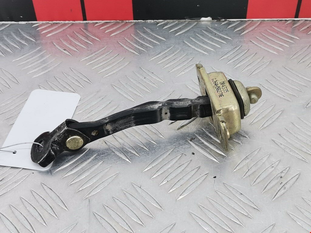 Ограничитель открывания двери передней Mazda 6 GG GJ6A58270E арт. 1769317