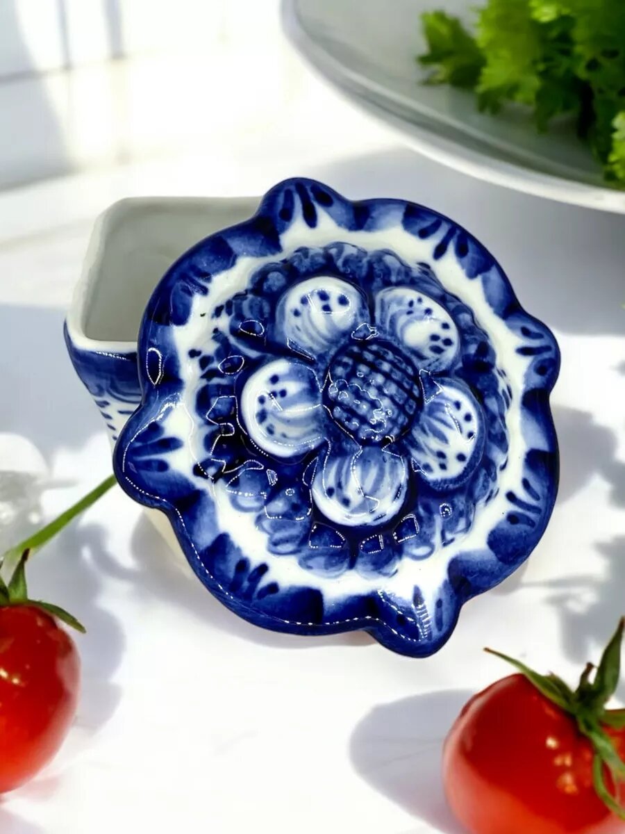 Солонка фарфоровая "Пион"