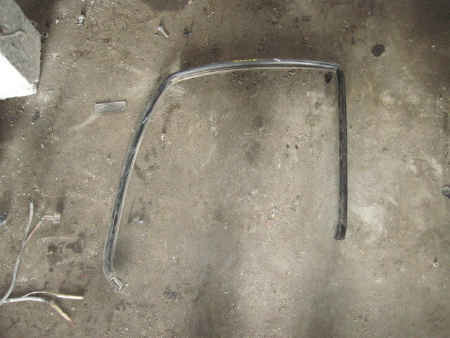 Б/У Уплотнитель проема двери задней правой, Chery (Черри)-AMULET (05-) Chery AMULET (04-12) с разбора целый 126227 CHERY ...