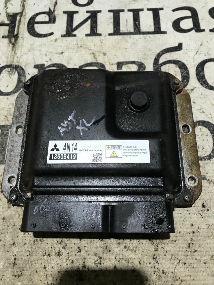 Блок управления двигателем Mitsubishi Outlander II рестайлинг (2009—2013) 1860b419