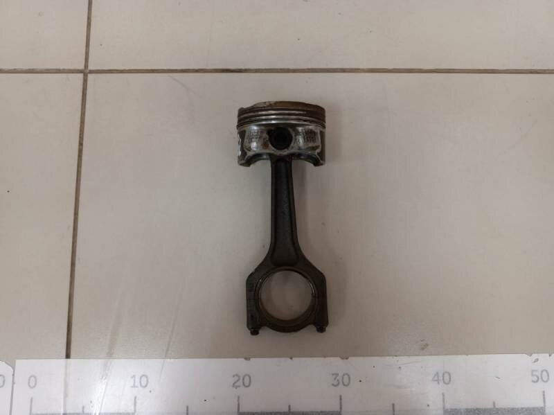 Поршень с шатуном BMW 1-series E87/E81 2004-2011 кат.номер: 11257551550 11257534552