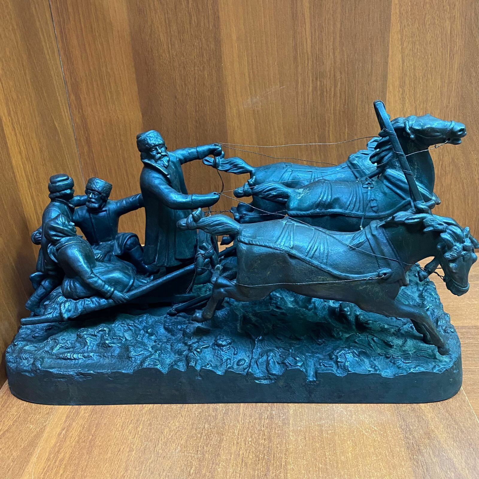 Скульптура "Зимняя тройка" Чугун, касли 1980 год, Знак качества СССР, Е. Напс Оригинал! Состояние! Редкая!