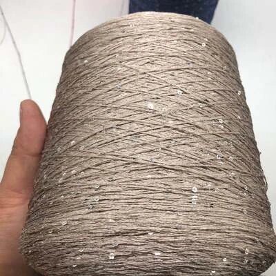 Летняя пряжа с блестками 500 г, Silky sequined yarn