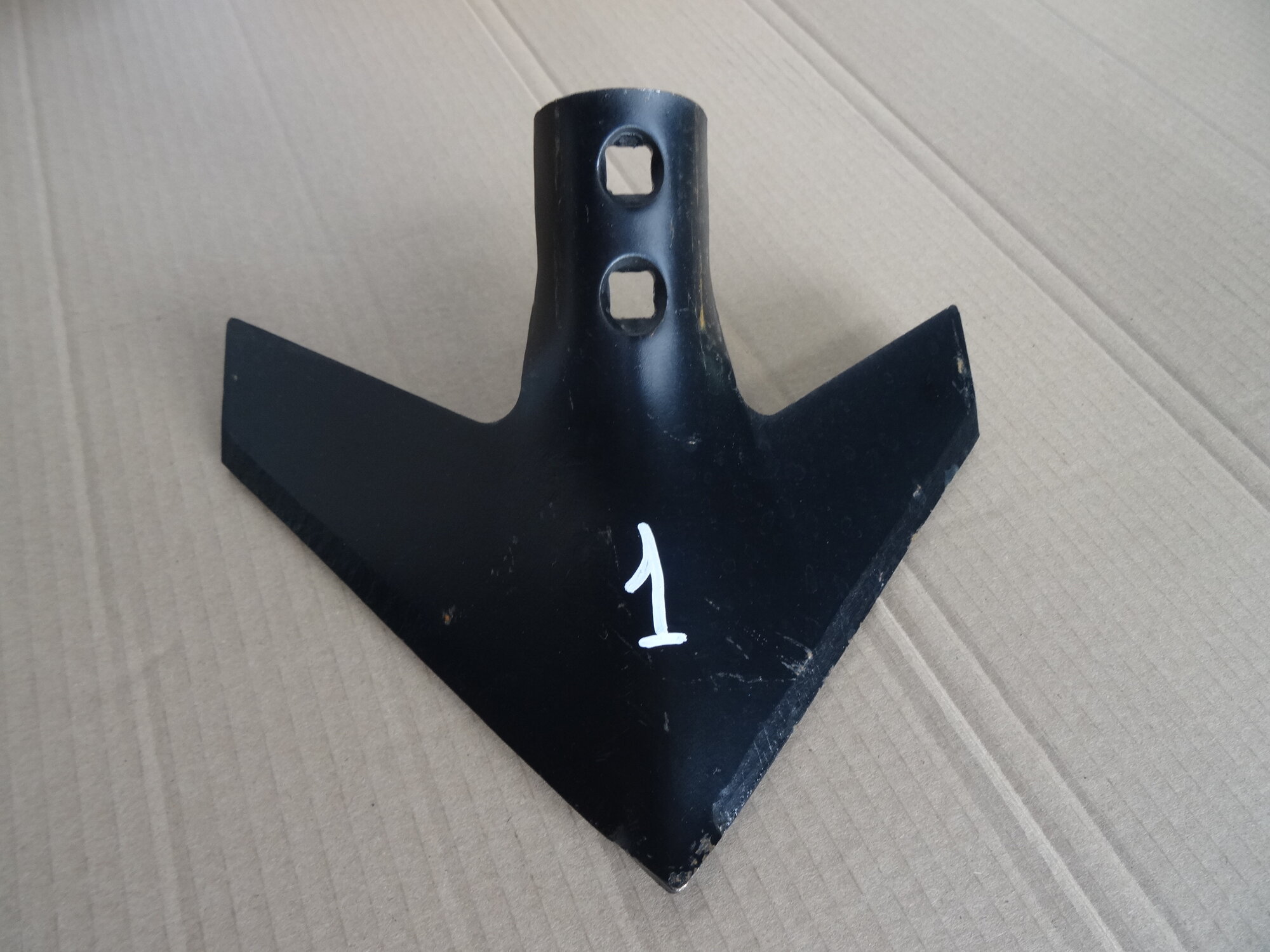 Лапа культиватора (220мм, на S-обр. стойку)