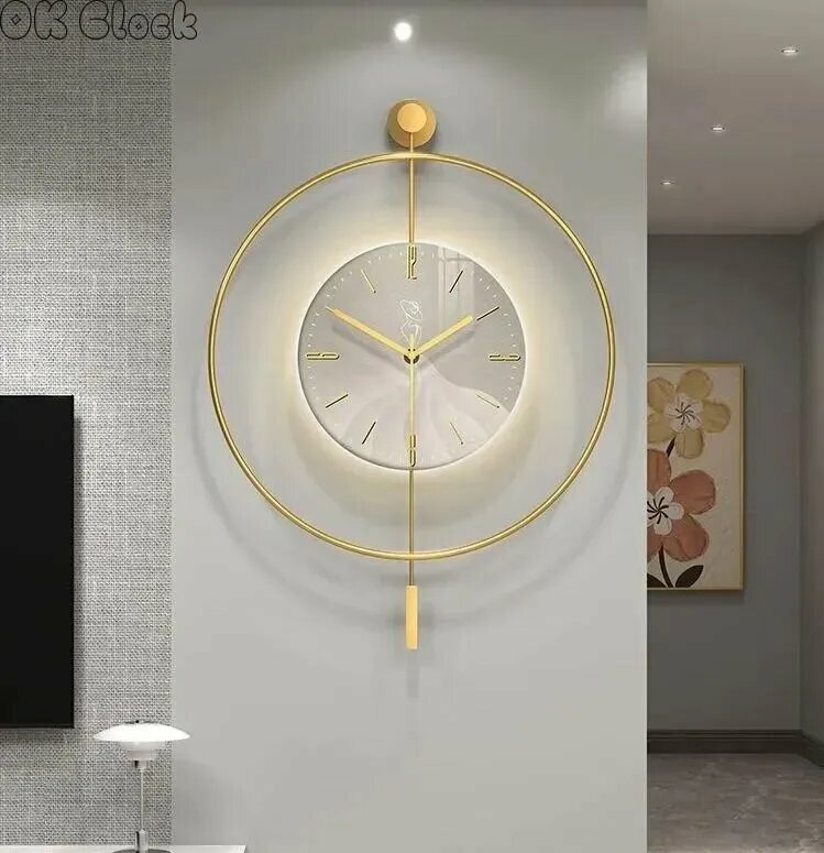 Настенные часы, 68 см х 50 см