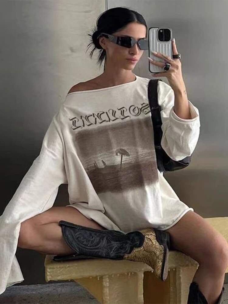 Футболка weird puss