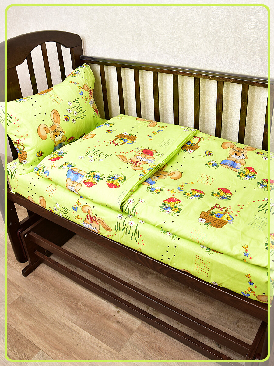 Детское постельное белье бязь Зайчики с корзинкой вид 3 зеленый в детскую кроватку