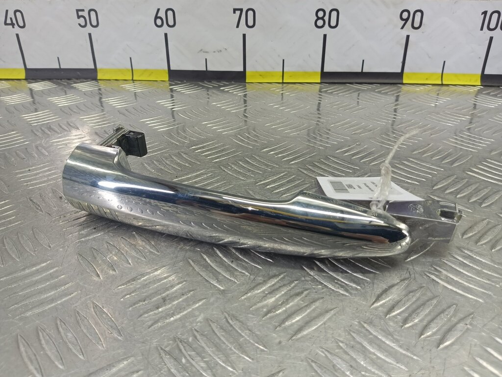 Ручка двери внешняя Б/У для SUBARU Tribeca WX (2004—2007) 61160XA01A