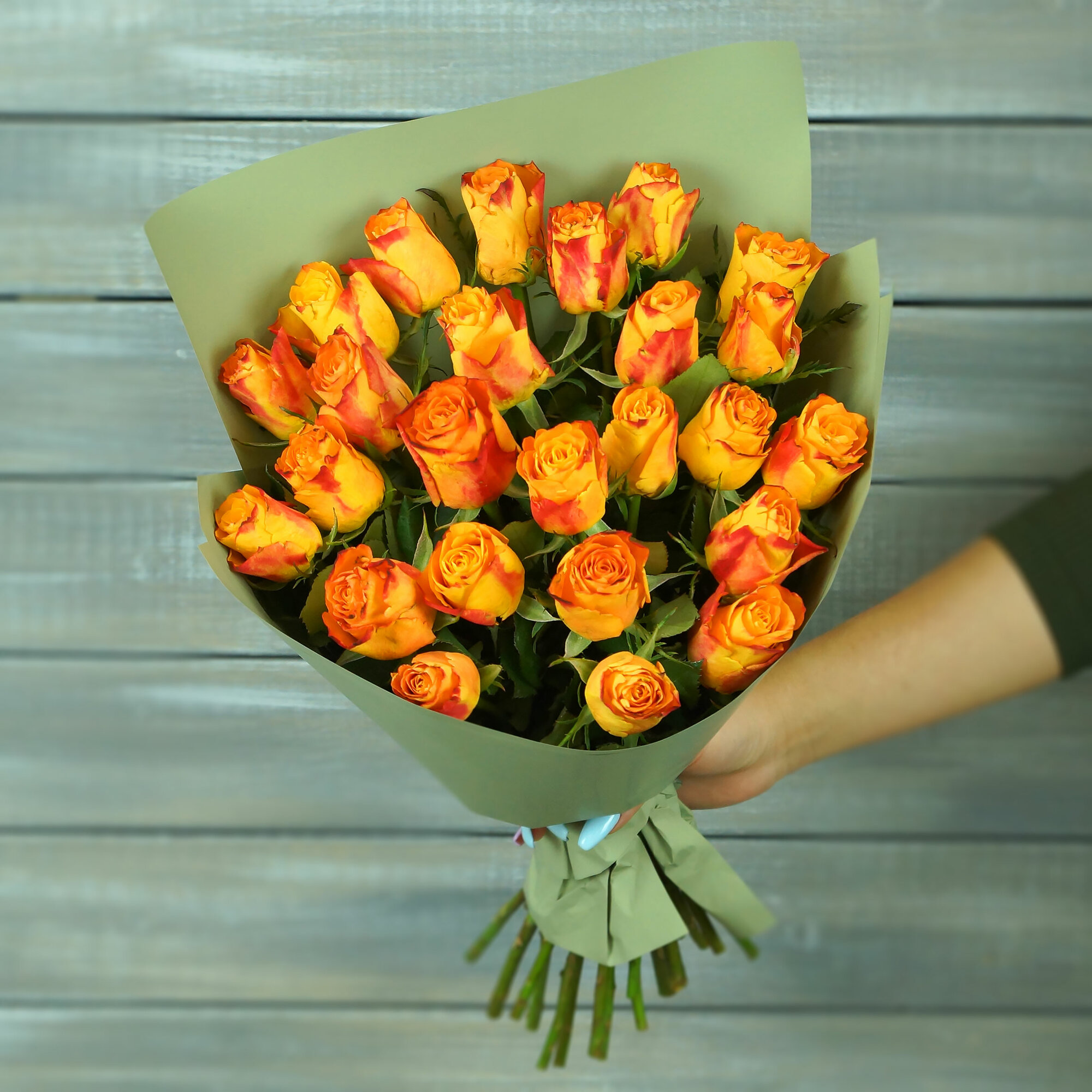 Монобукет Букет Маркет "Оранжевые розы", 25 штук, высота 40см