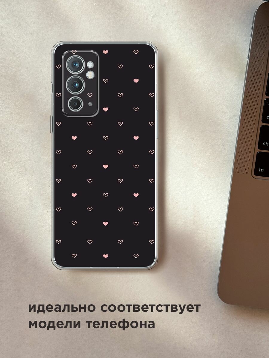 Чехол на OnePlus 9RT / ВанПлас 9RT с принтом "Черный фон и сердечки" — фото 1