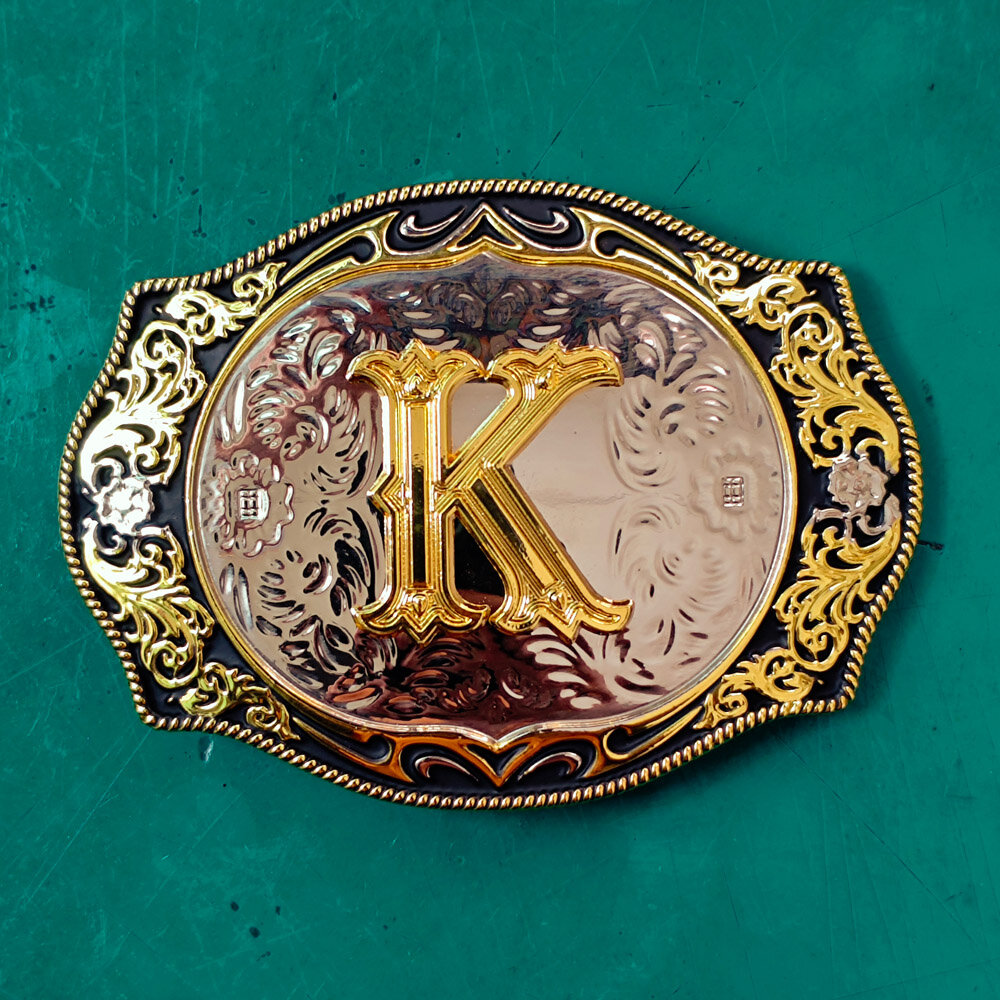 Пряжка декоративная для ремня с цветок декоративный буква "K" бляха от ремня мужская 40мм