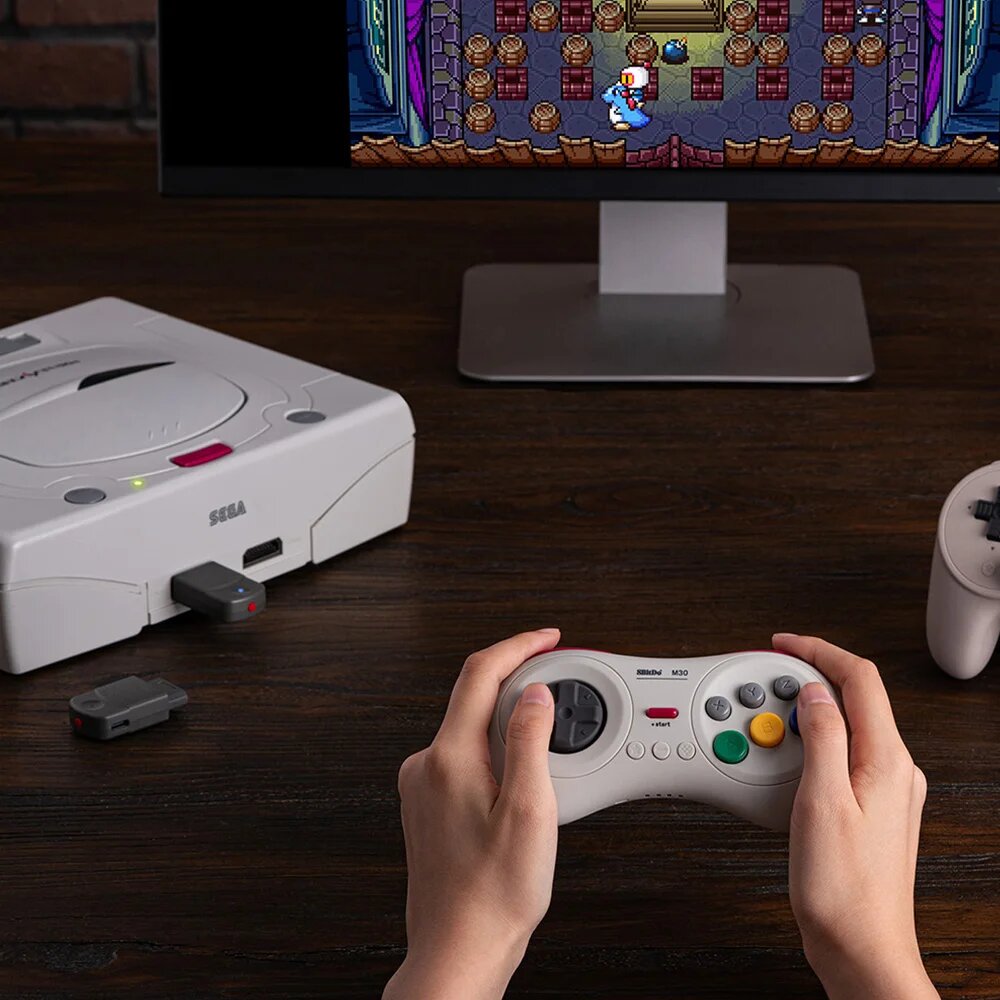 Bluetooth приемник 8BitDo для Saturn — фото 1