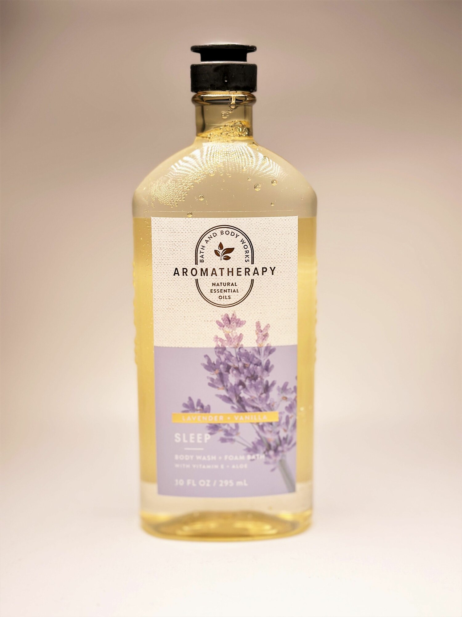 Bath and Body Works увлажняющий гель для душа + пена для ванн Aromatherapy SLEEP Ароматерапия ( Лаванда+ВАниль) (295 мл)