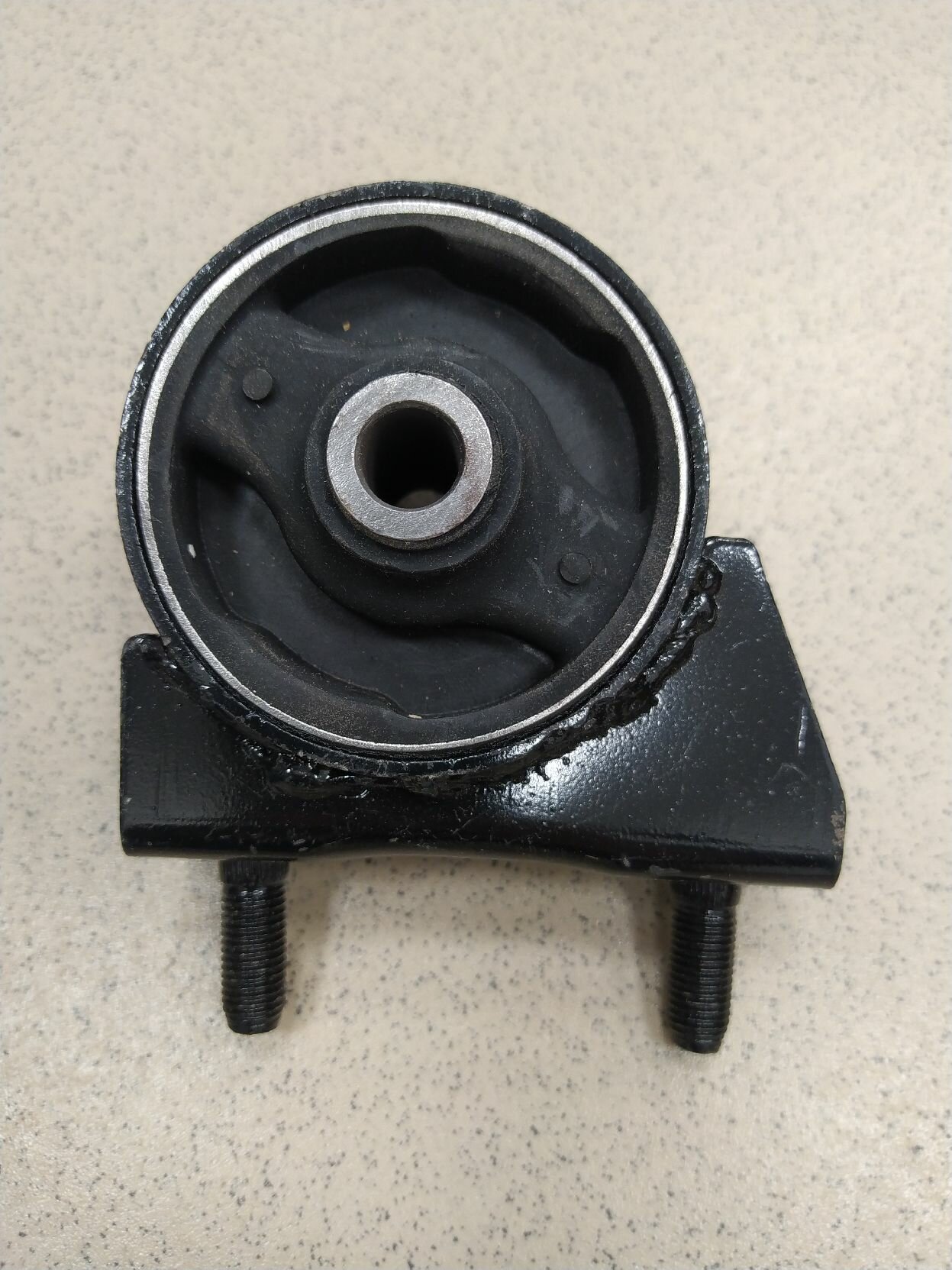 Опора двигателя передняя Tagaz C10 [1.3 16V 5MT седан] 1001300U8020