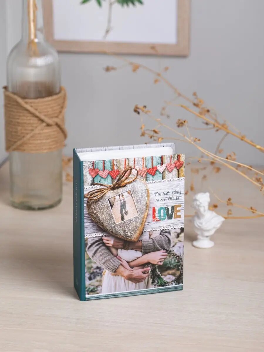 Семейный фотоальбом на 100 фото