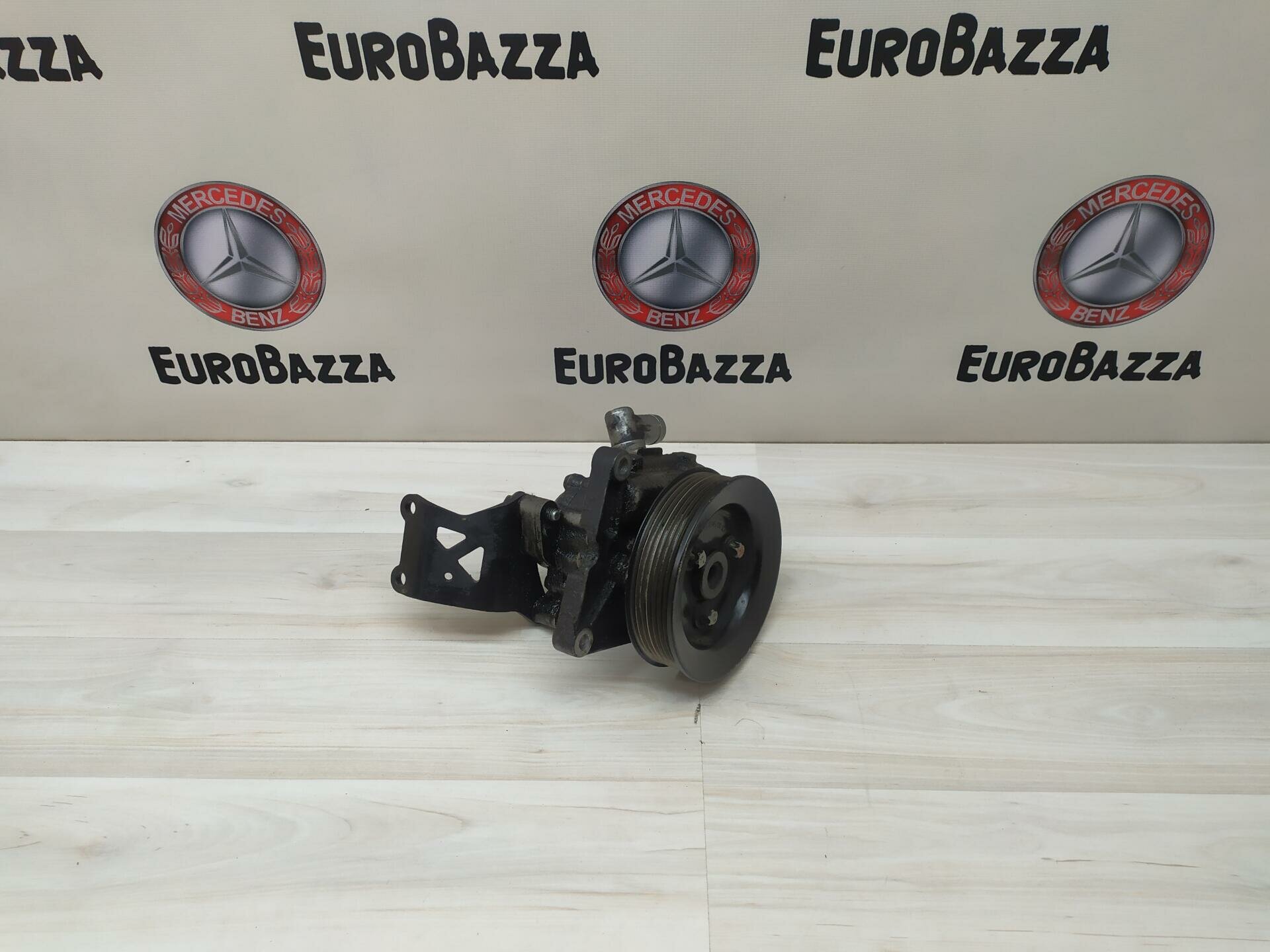 Гидроусилитель руля Mercedes Om628 A6282360010