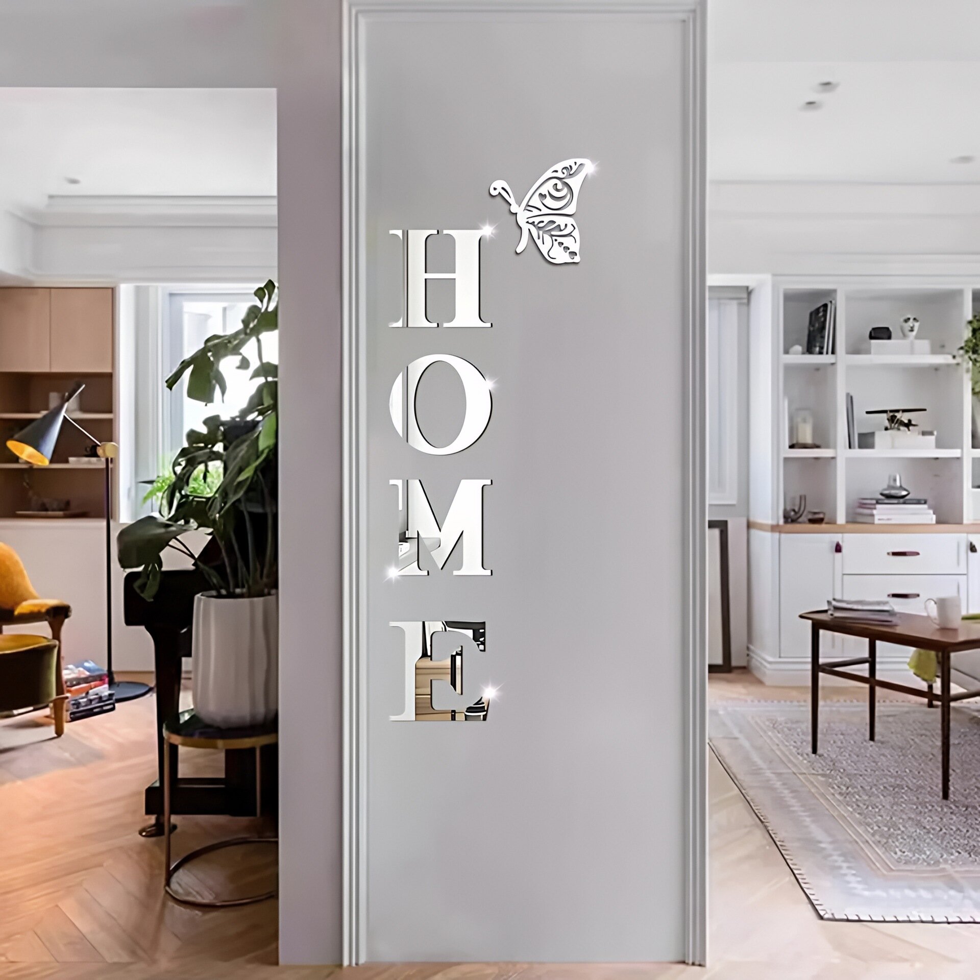 Акриловая зеркальная наклейка на стену в виде бабочки “HOME”