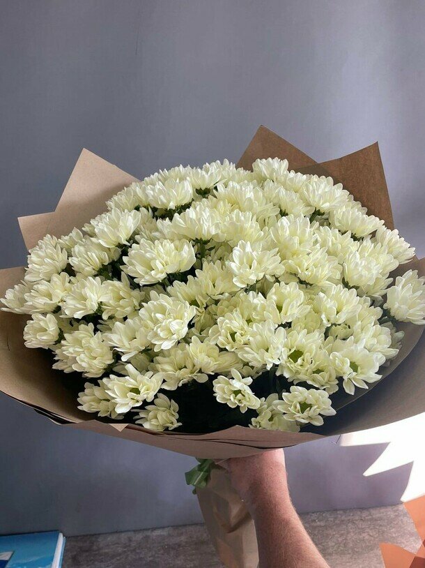 Букет Well Flowers, круглый, на стеблях, 15 цветов, свежий букет цветов