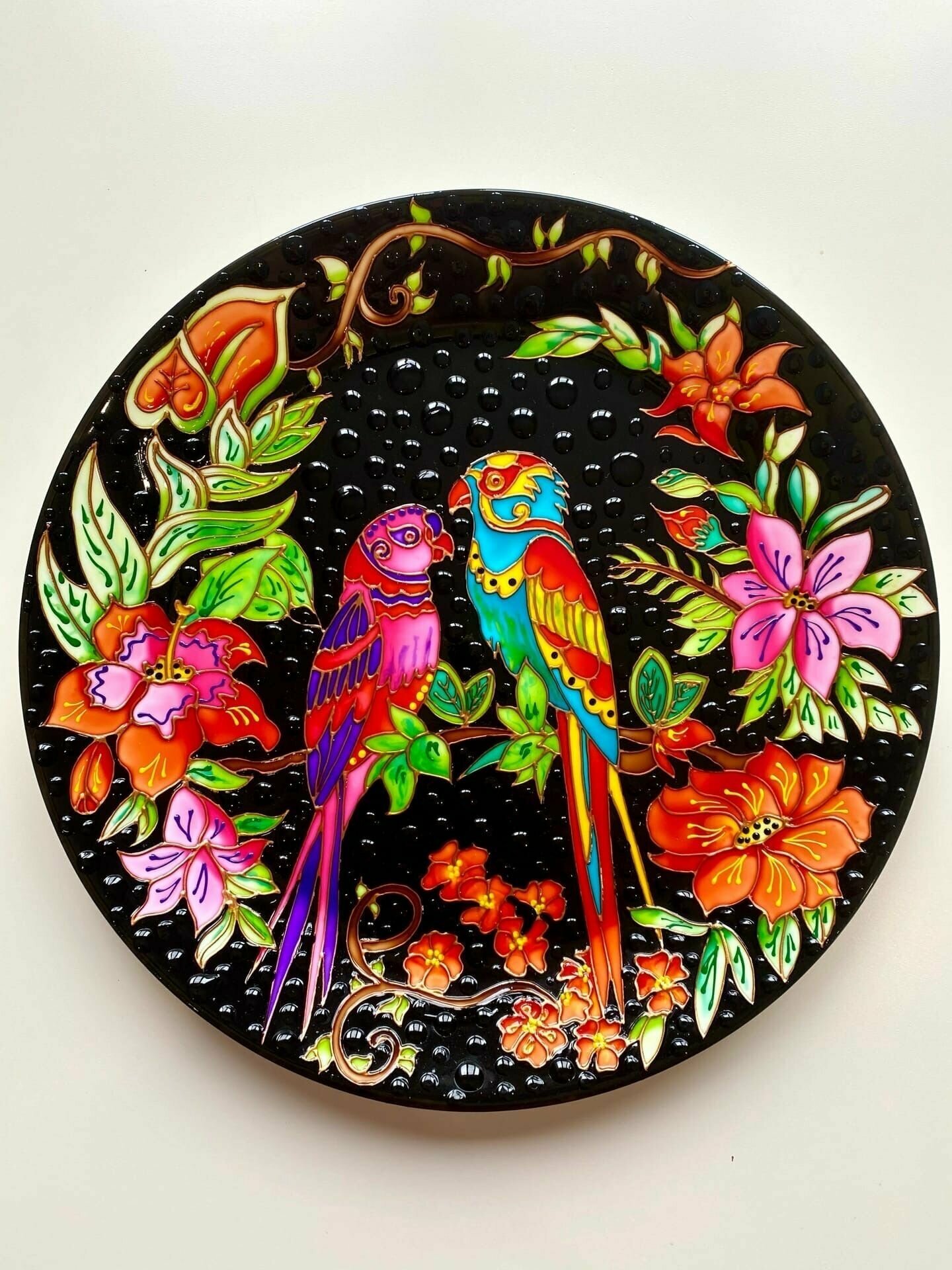 "Попугаи в тропическом лесу" декоративная тарелка на стену Подарок