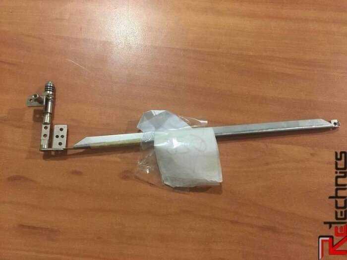 Левая петля с креплением матрицы ноутбука LG-LGS1