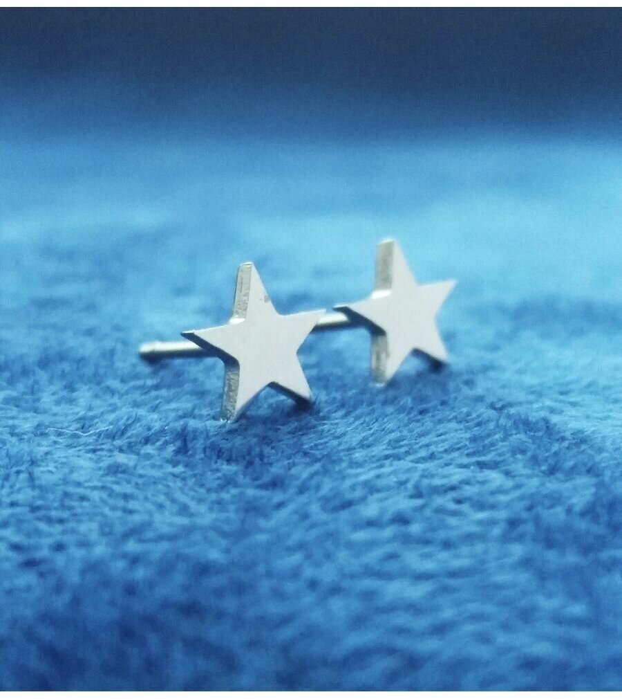 Серьги пусеты