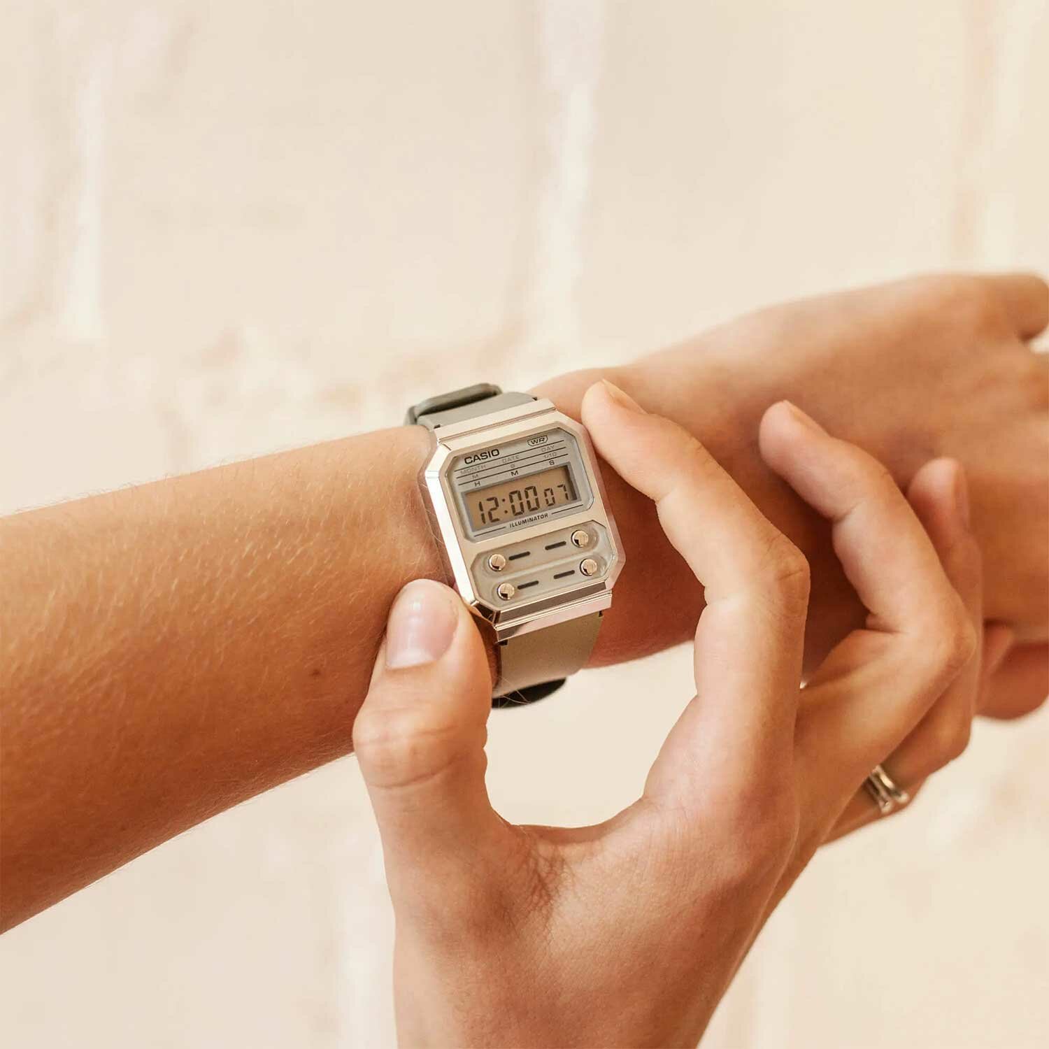 Наручные часы CASIO, зелeный — фото 1