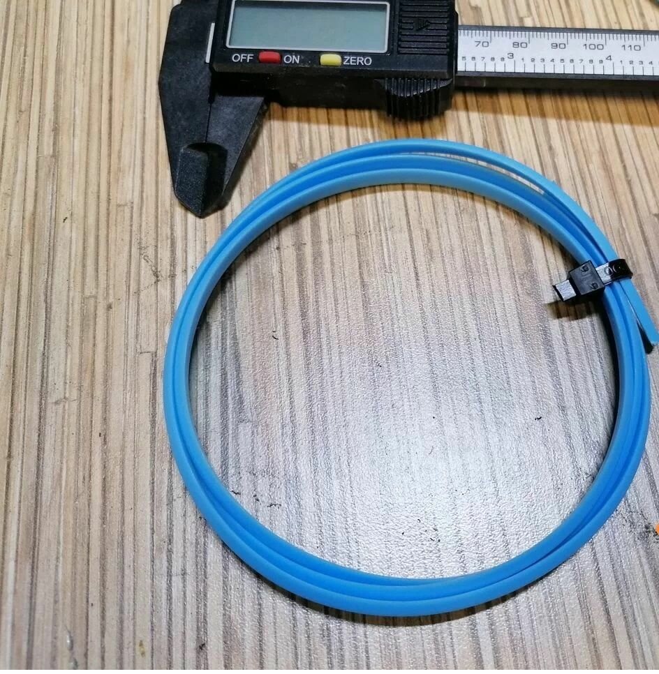 Пруток для ремонта бампера полипропиленовый (PP) треугольный 3*3*5мм