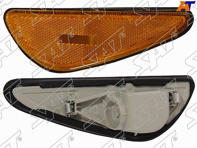 Отражатель Nissan Cefiro 01-03 / Maxima 00-06 (Спереди/ В бампер) Sat арт. ST-215-1439L