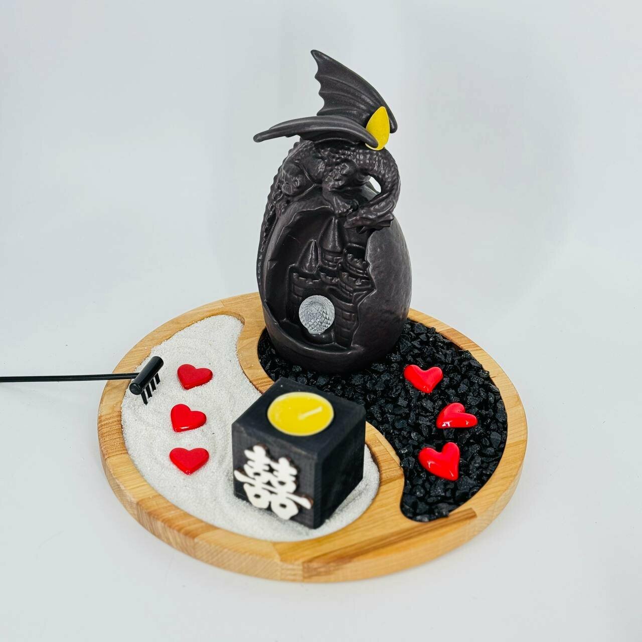 Интерьерный сад камней с держателем благовоний "Дракон на замке" стелющийся дым