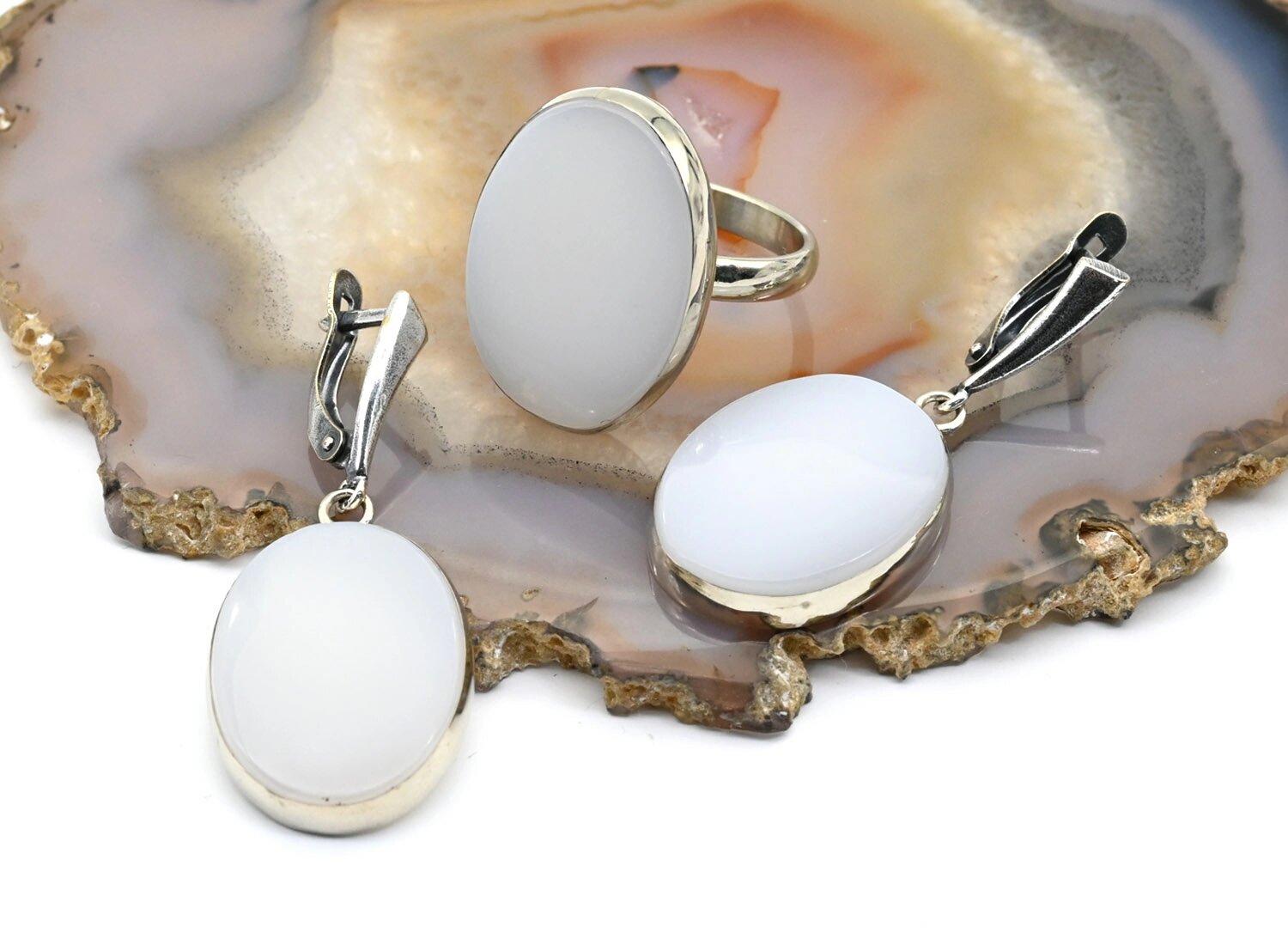 Комплект бижутерии, кахолонг