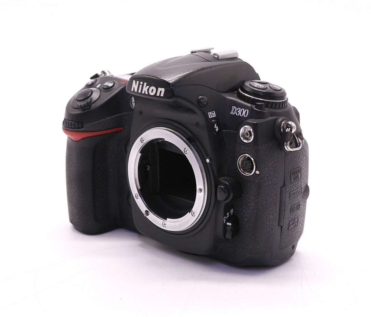 Nikon D300 body б. (пробег неизвестен)