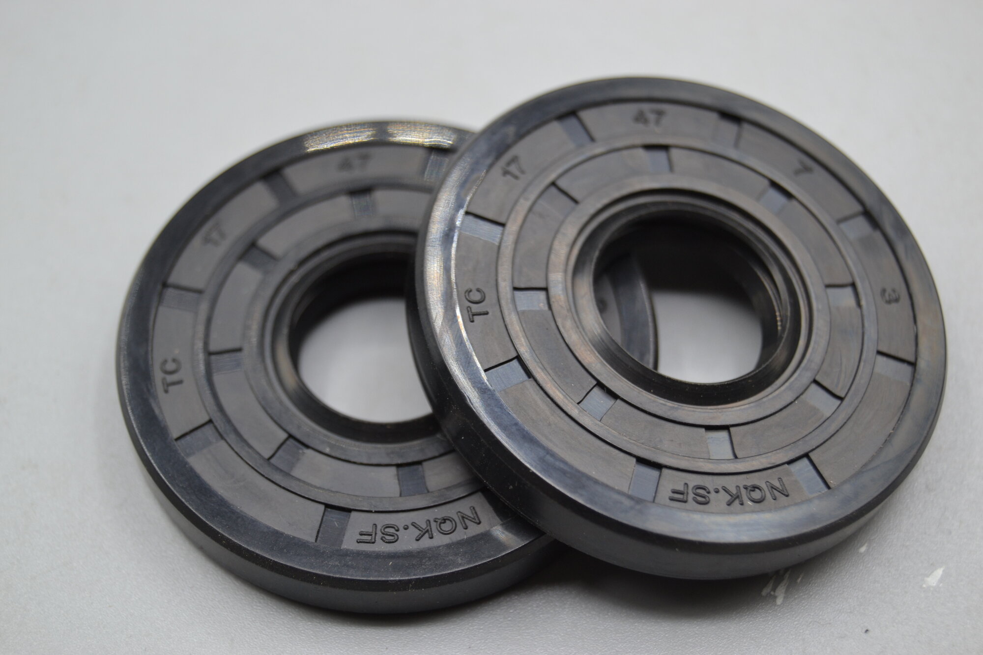 Манжеты сальники 17х47х7, (2шт)