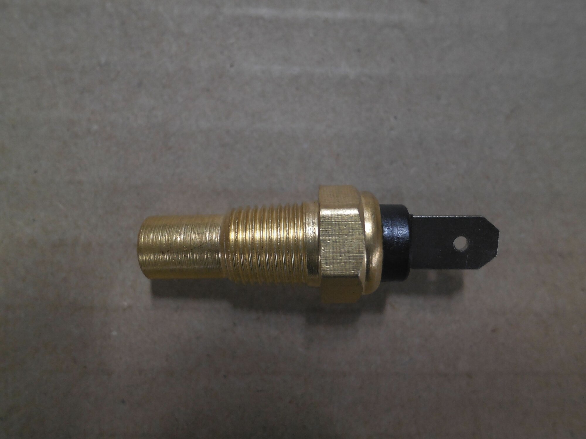 Датчик температуры О/Ж, Hover H3, H5, Wingle (3808200-K00)