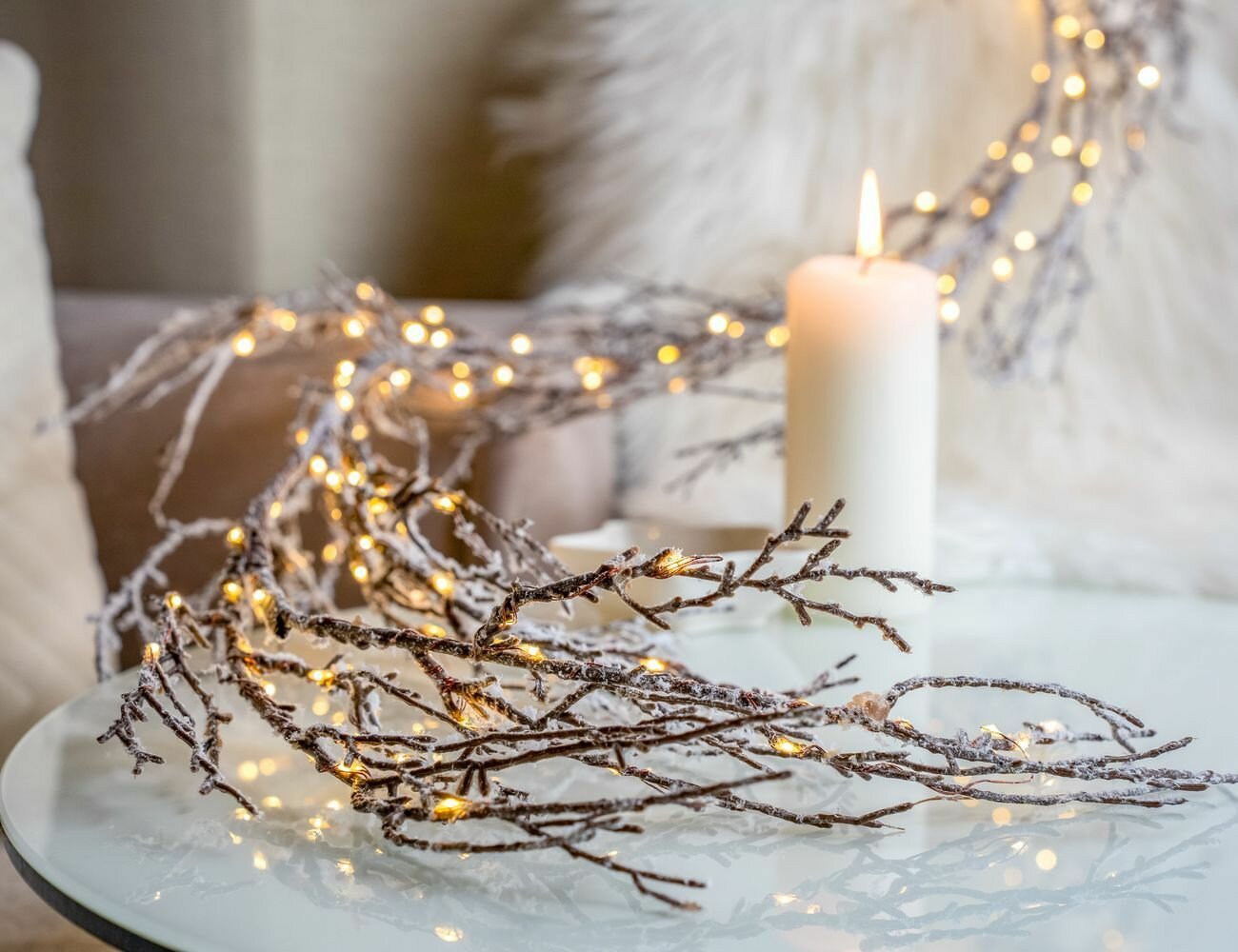 Декоративная светящаяся гирлянда энгера, 150 тёплых белых микро LED-огней, 150 см, уличная, Winter Deco 4070707