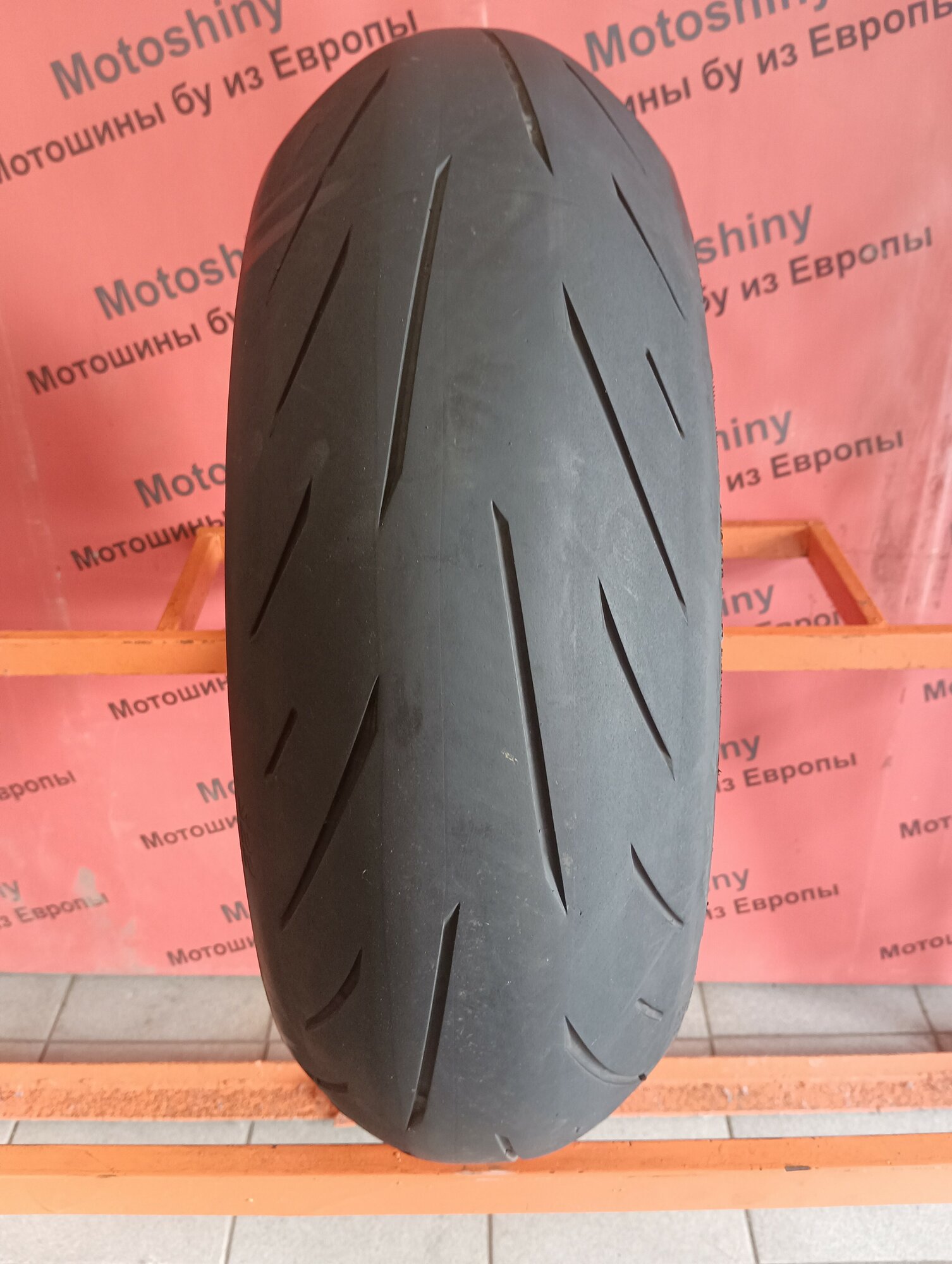 Мотошина Б/У 200/55 R17 Bridgestone Battlax Hypersport S22R