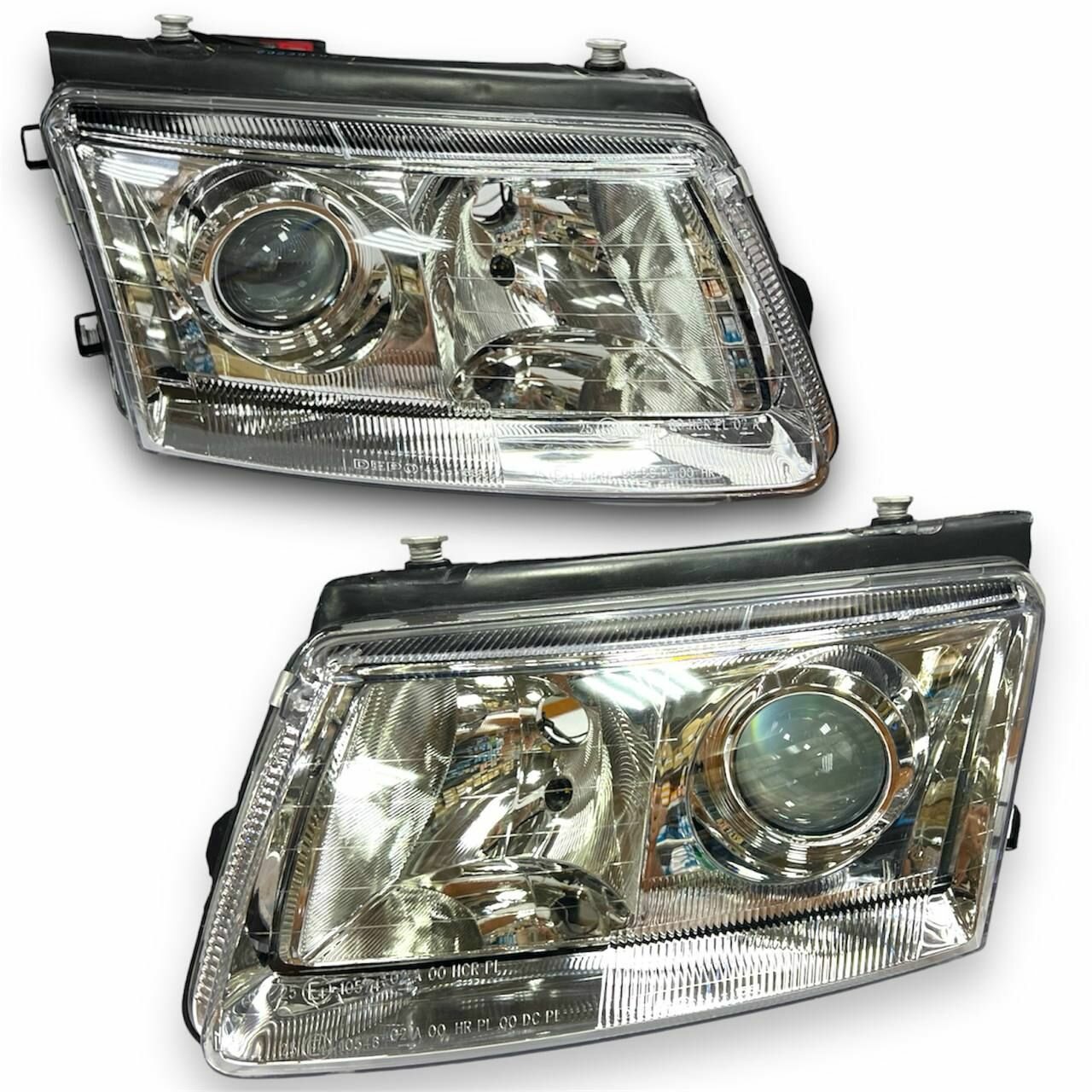 Фара передняя правая + левая ( Комплект ) прозрачная под электрокорректор, Ксенон (без крышек) Volkswagen Passat B5 с 1996-2000 ( Фольксваген Пассат Б5 )