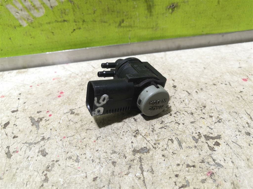 Клапан электромагнитный VW Passat B6 05-10