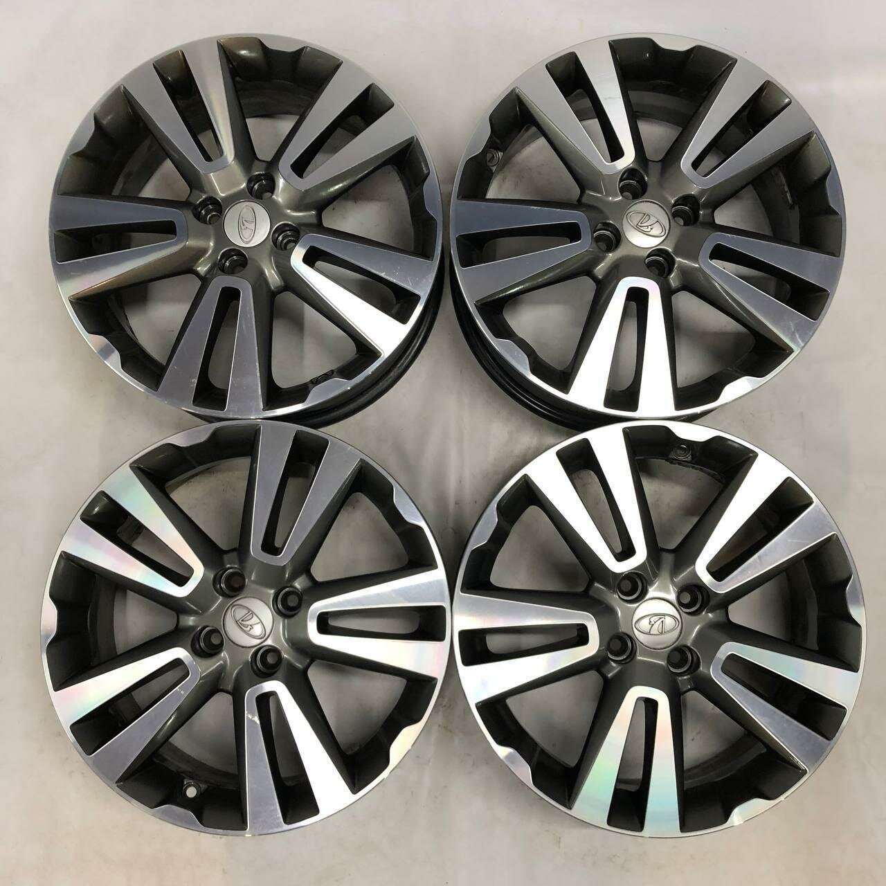 Колесные диски Lada 17x6.5 PCD 4x100 D60.1 ET43 (оригинал)