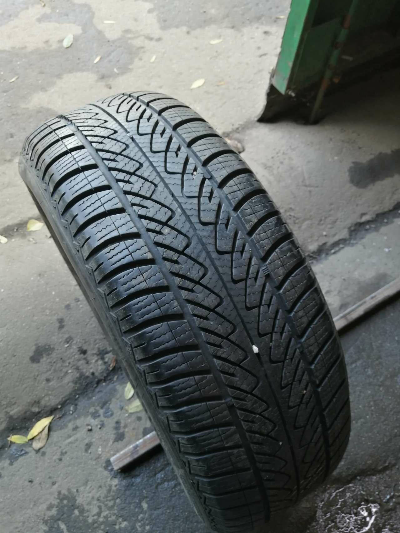 215/60 R17 96H Goodyear UltraGrip 8 Performance остаток:6.5 мм год: арт:f8d4e10c