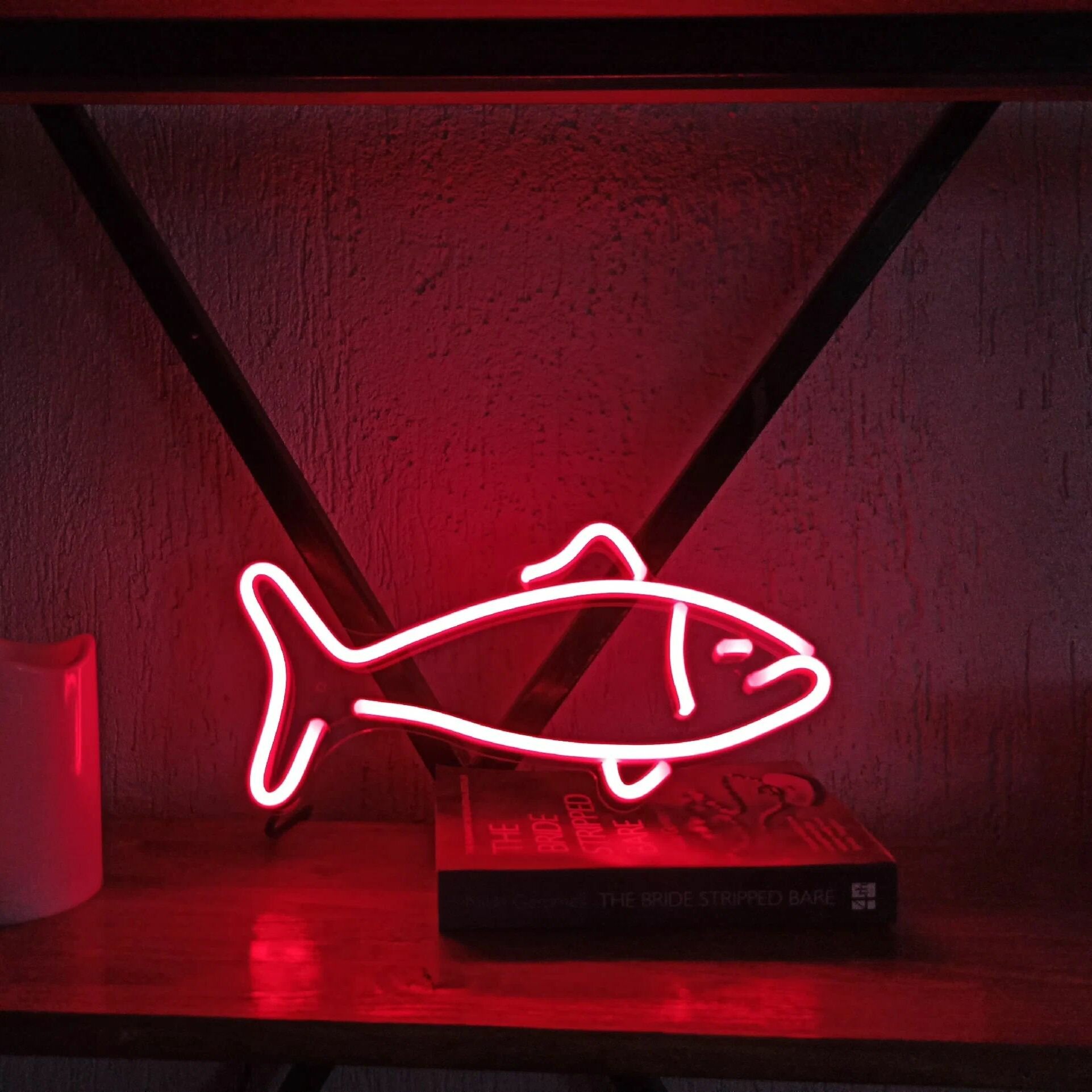 Светильник Неоновая рыба, 30х15 см, красный