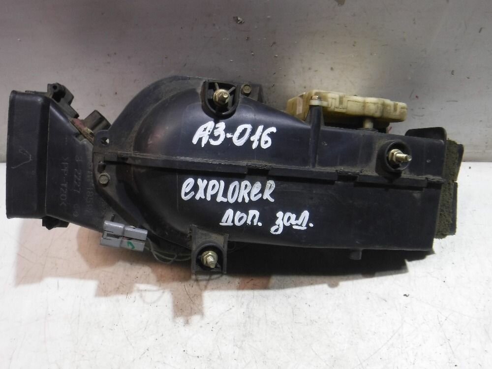 Корпус отопителя Ford Explorer II F57H18593