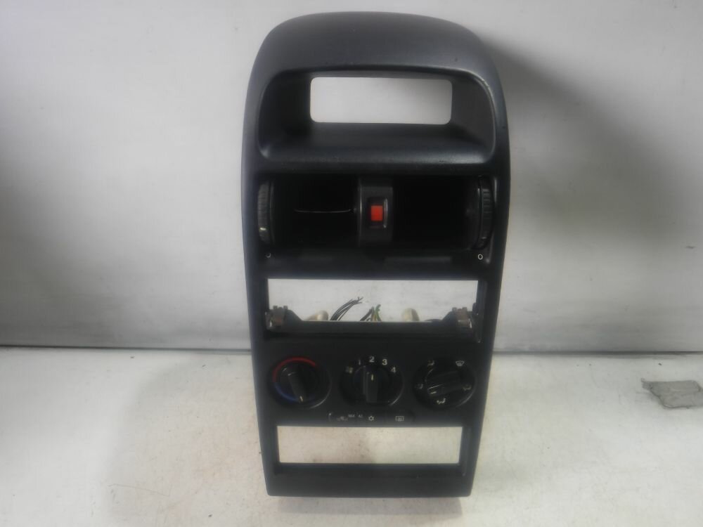 Блок управления отопителем Opel Astra G (1998—2009) 24463629