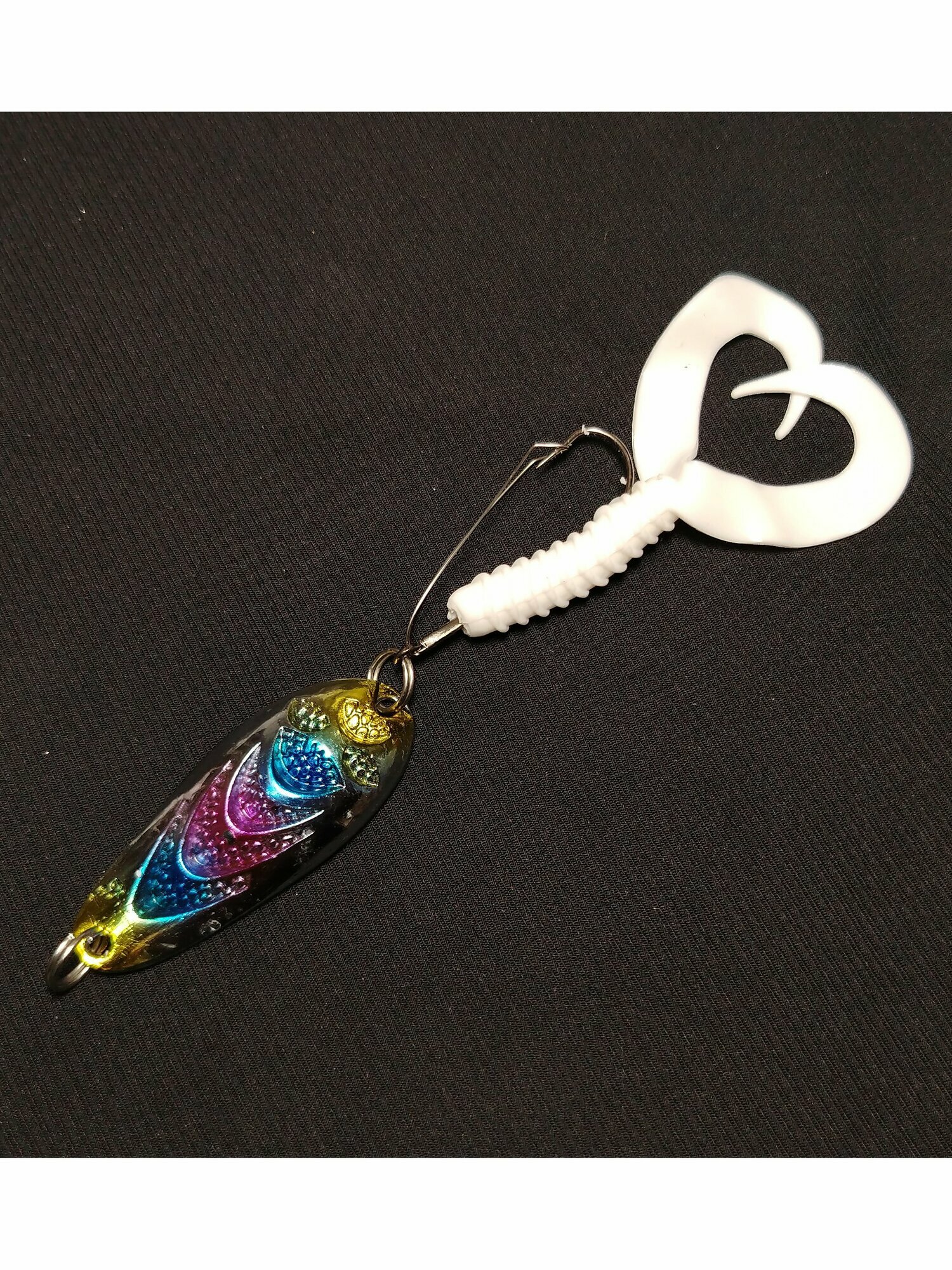 Блесна супер незацепляйка Playfishing Берш Х-53 100мм 20гр цвет 05